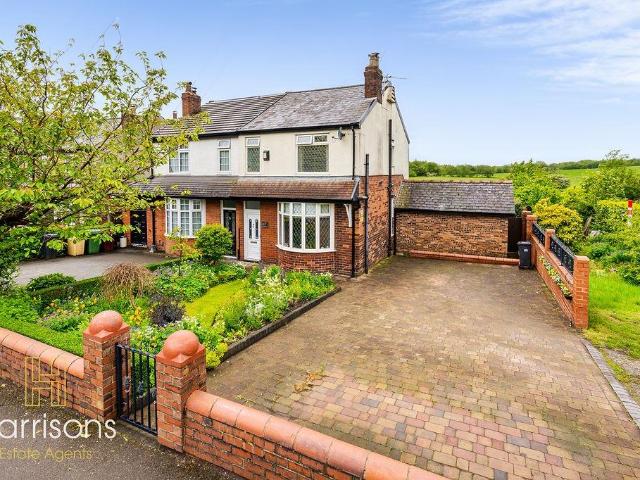 2 bedroom semi detached house for sale