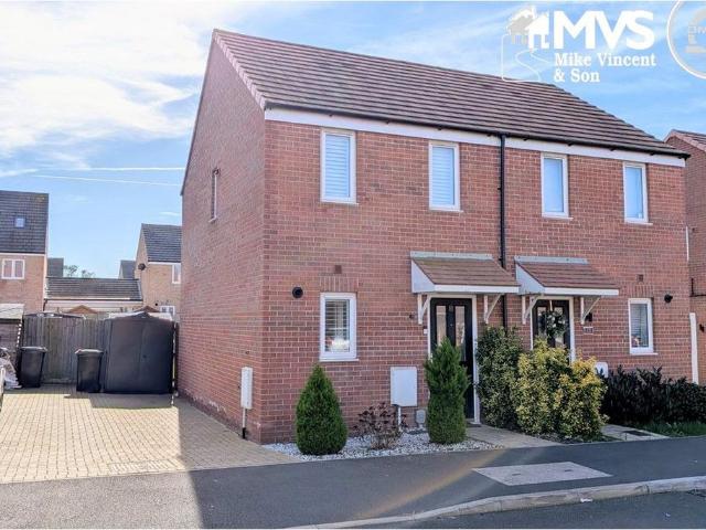 2 bedroom semi detached house for sale