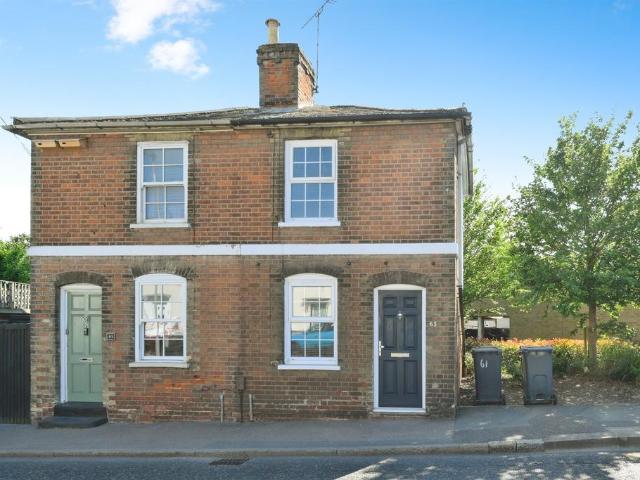 2 bedroom semi detached house for sale