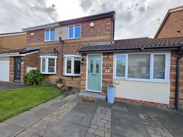 2 bedroom semi detached house for sale