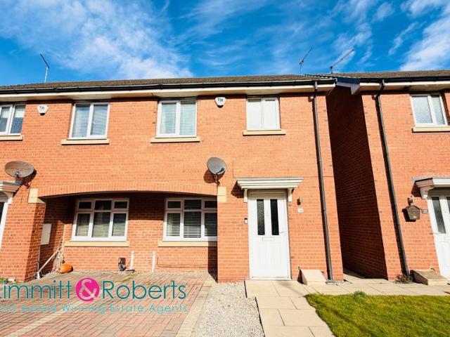 2 bedroom semi detached house for sale