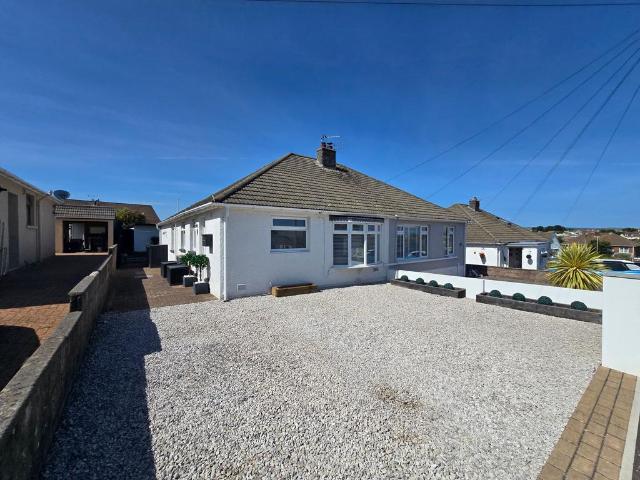 2 bedroom semi detached house for sale