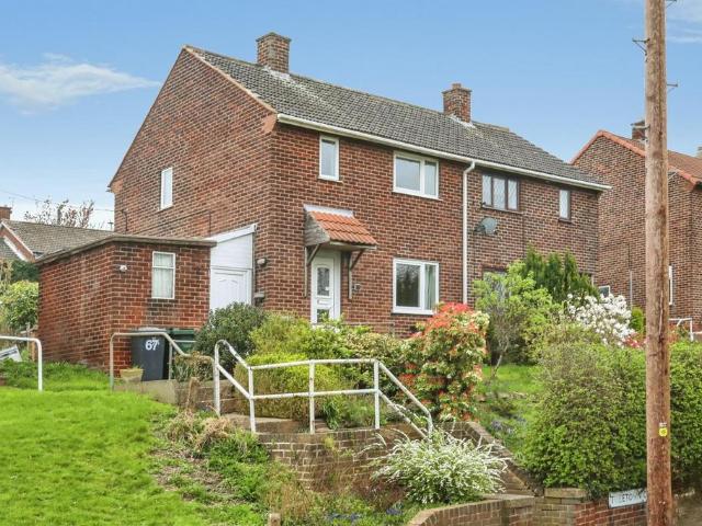 2 bedroom semi detached house for sale