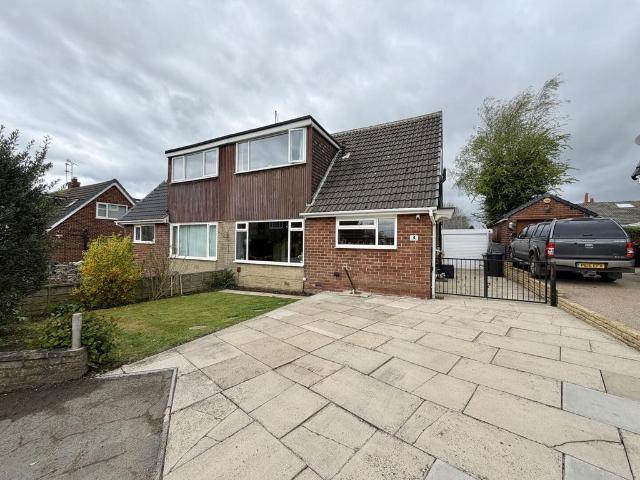 2 bedroom semi detached house for sale