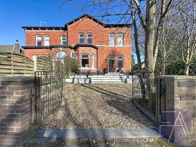 2 bedroom semi detached house for sale