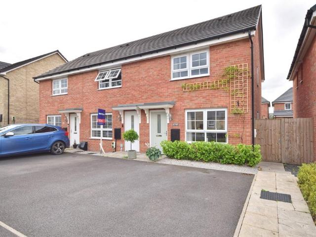 2 bedroom semi detached house for sale