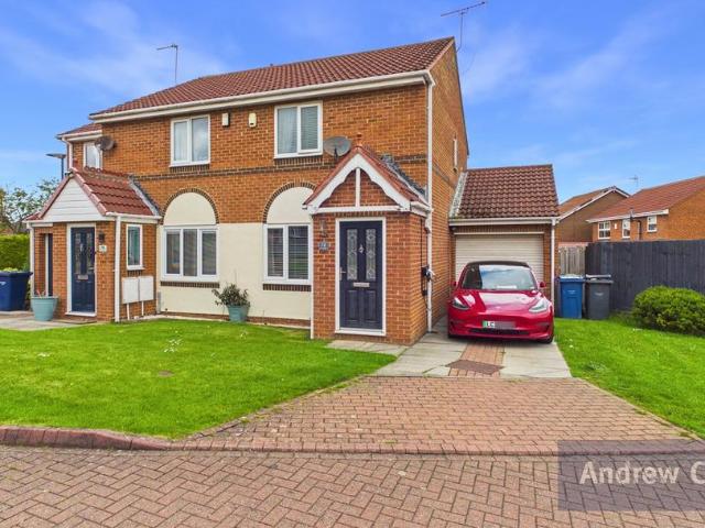 2 bedroom semi detached house for sale