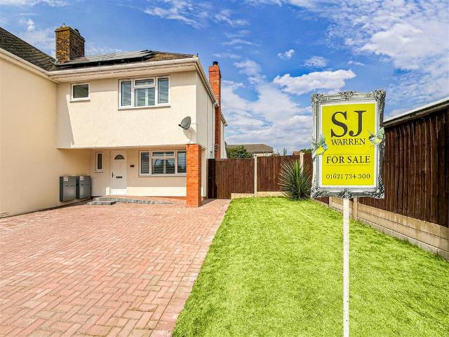 2 bedroom semi detached house for sale