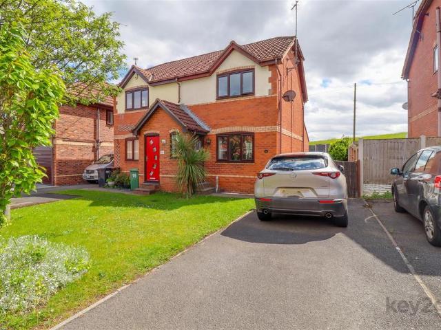2 bedroom semi detached house for sale