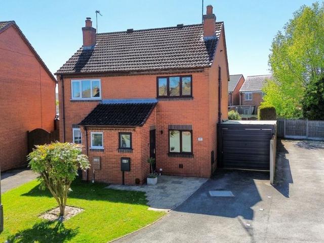2 bedroom semi detached house for sale