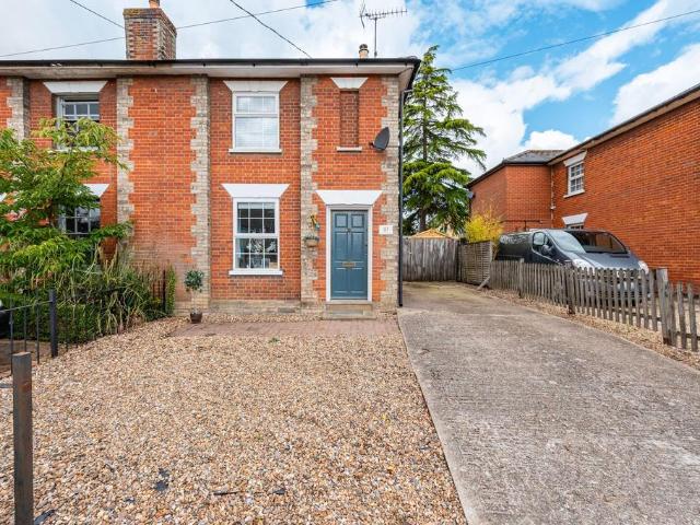 2 bedroom semi detached house for sale