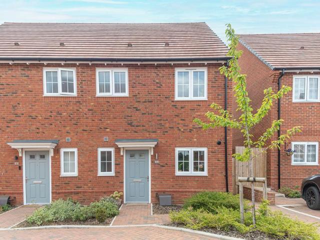 2 bedroom semi detached house for sale
