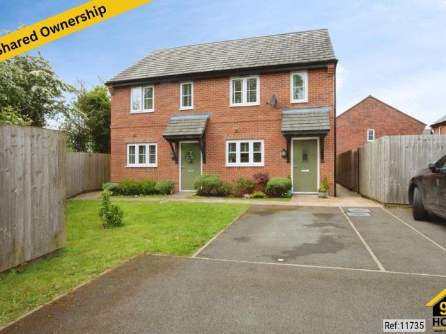 2 bedroom semi detached house for sale