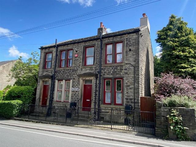 2 bedroom semi detached house for sale