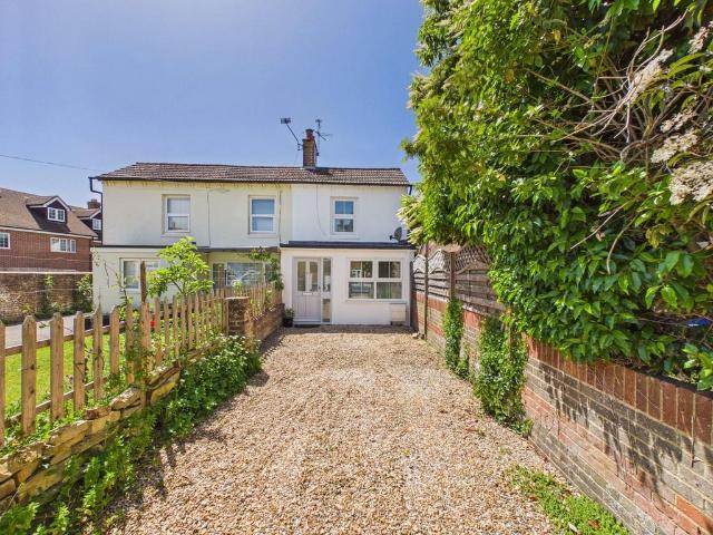 2 bedroom semi detached house for sale