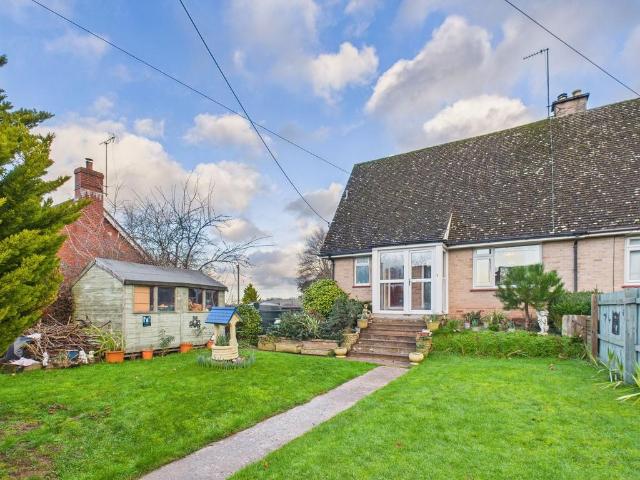 2 bedroom semi detached house for sale