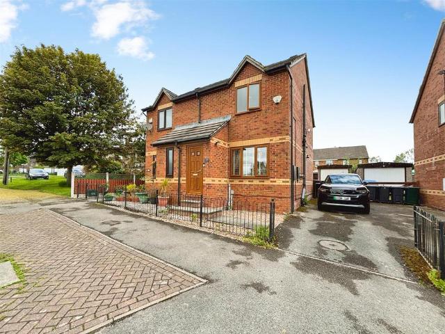 2 bedroom semi detached house for sale