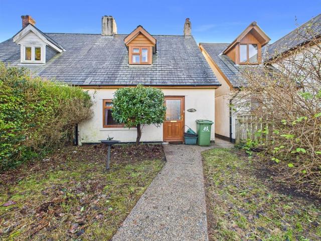 2 bedroom semi detached house for sale