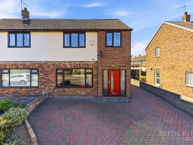 2 bedroom semi detached house for sale