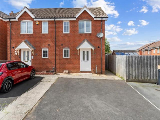 2 bedroom semi detached house for sale