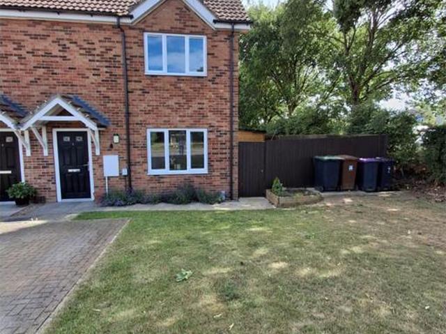 2 bedroom semi detached house for sale