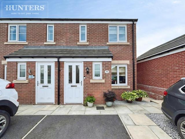 2 bedroom semi detached house for sale