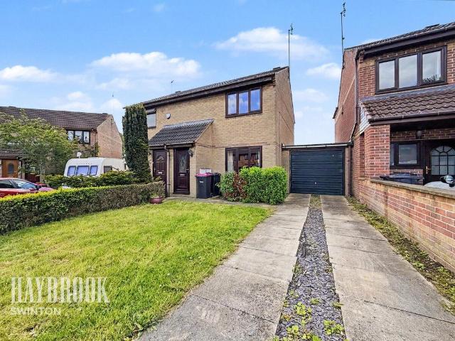 2 bedroom semi detached house for sale