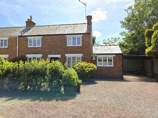2 bedroom semi detached house for sale