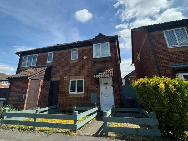 2 bedroom semi detached house for sale