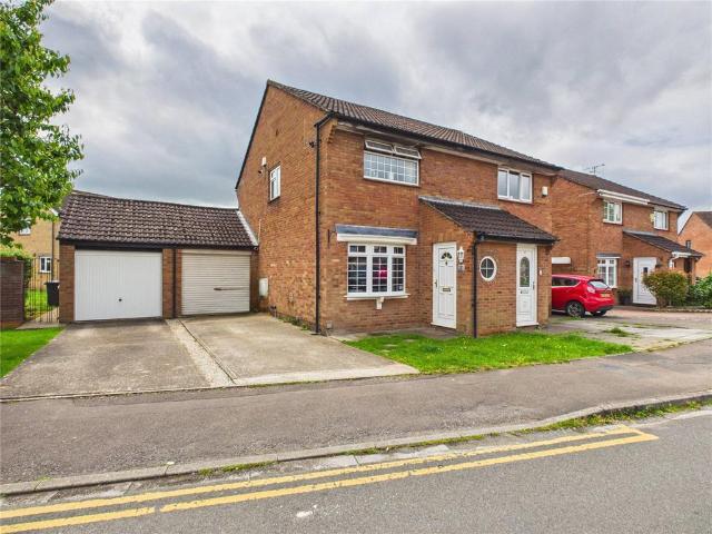 2 bedroom semi detached house for sale