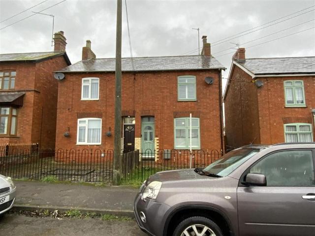 2 bedroom semi detached house for sale