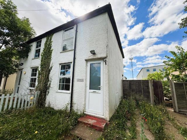 2 bedroom semi detached house for sale