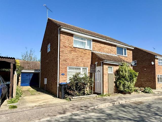 2 bedroom semi detached house for sale
