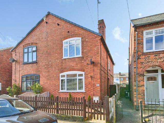 2 bedroom semi detached house for sale