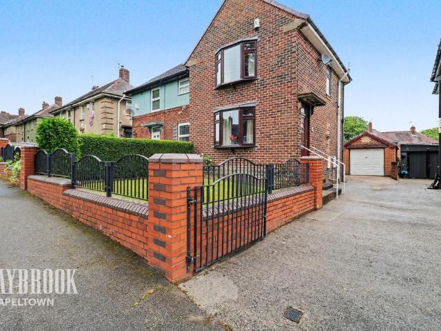 2 bedroom semi detached house for sale