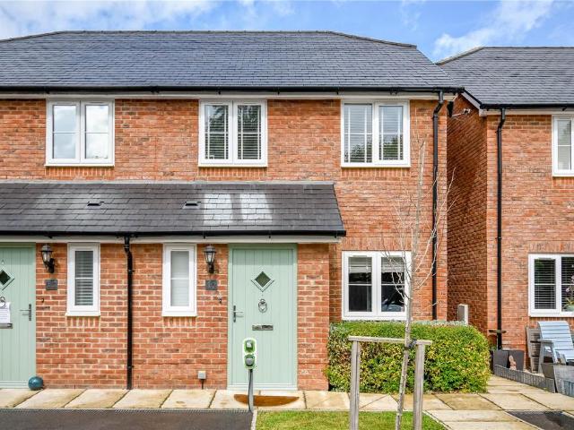 2 bedroom semi detached house for sale