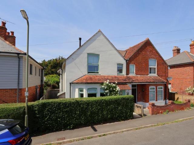 2 bedroom semi detached house for sale