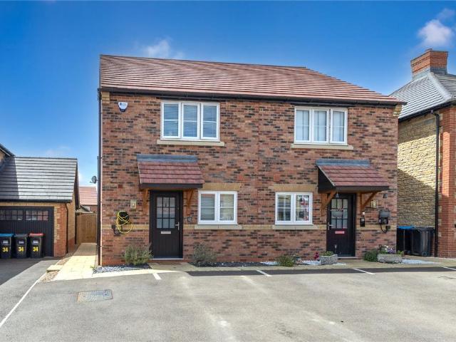 2 bedroom semi detached house for sale