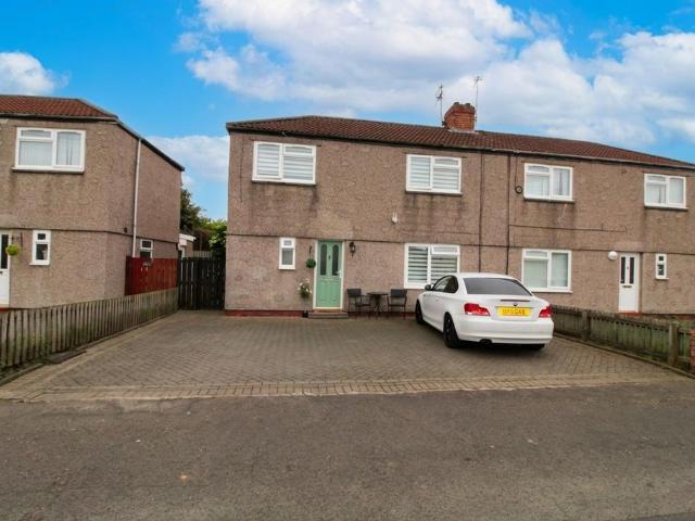 2 bedroom semi detached house for sale