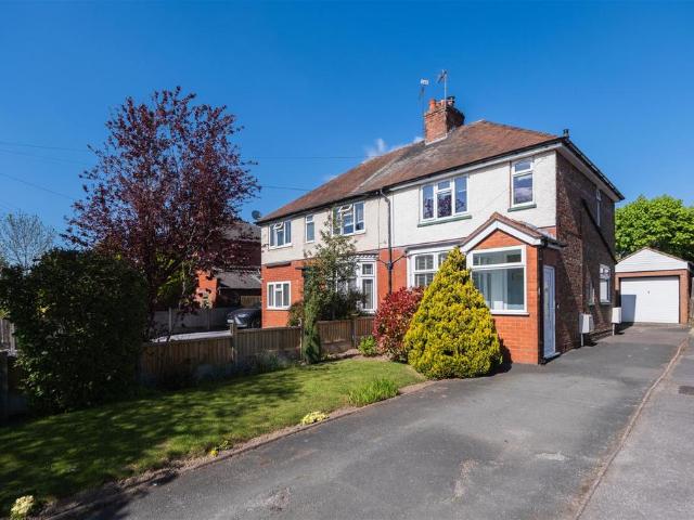 2 bedroom semi detached house for sale