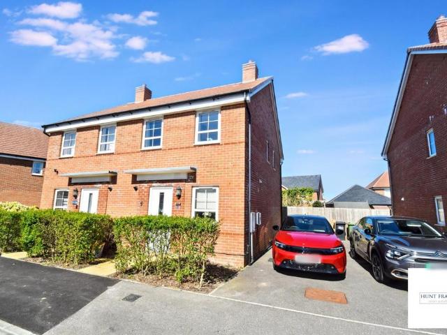 2 bedroom semi detached house for sale
