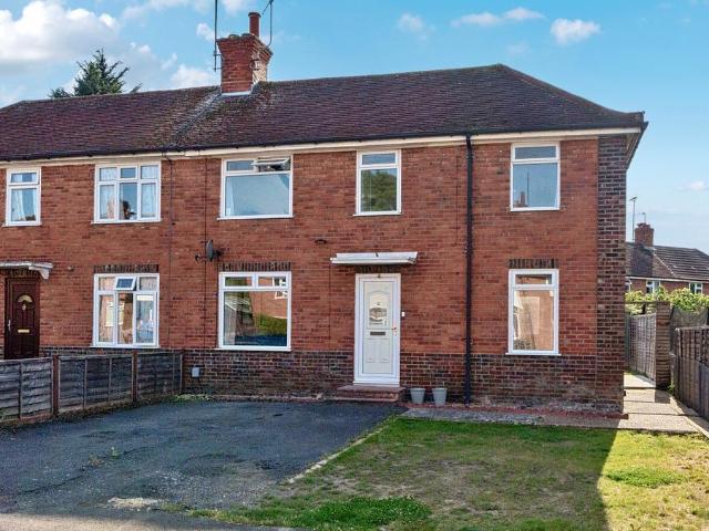 2 bedroom semi detached house for sale