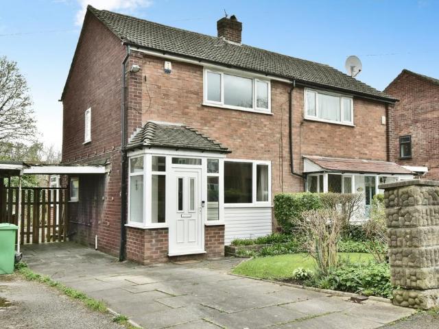 2 bedroom semi detached house for sale