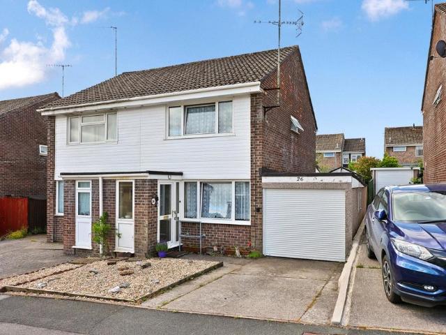 2 bedroom semi detached house for sale