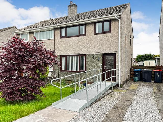 2 bedroom semi detached house for sale