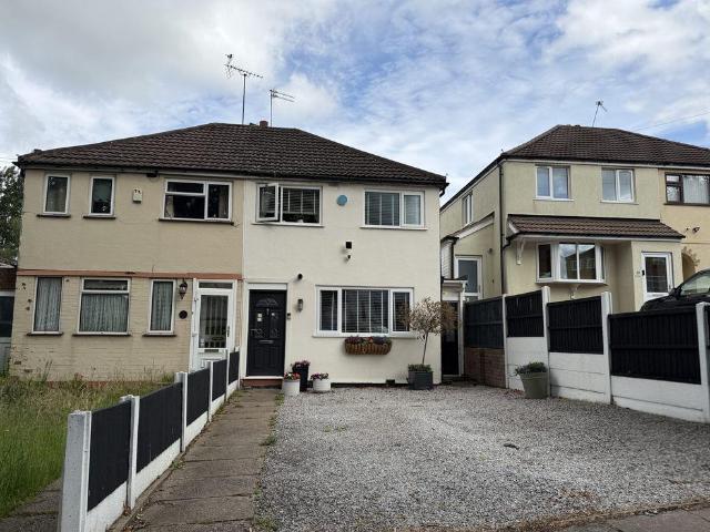 2 bedroom semi detached house for sale