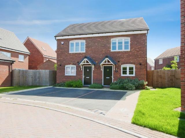 2 bedroom semi detached house for sale