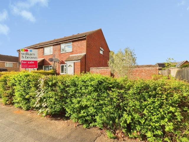 2 bedroom semi detached house for sale