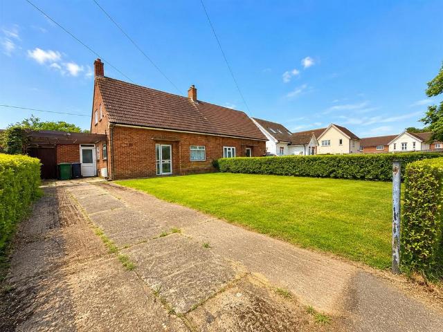 2 bedroom semi detached house for sale
