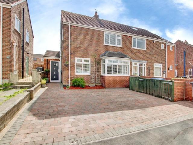 2 bedroom semi detached house for sale